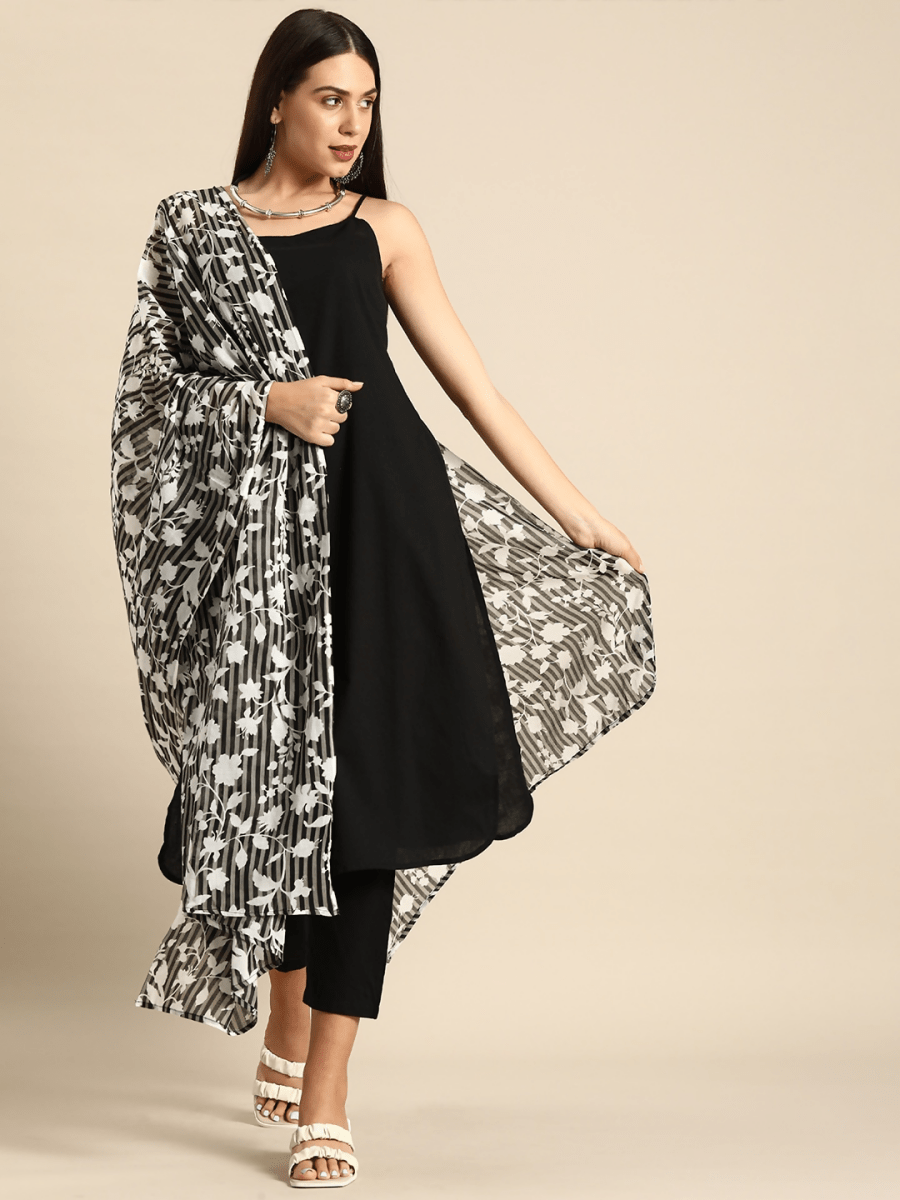 Buy Anouk Women Black Solid Sleeveless Pure Cotton Kurta with Trousers ...