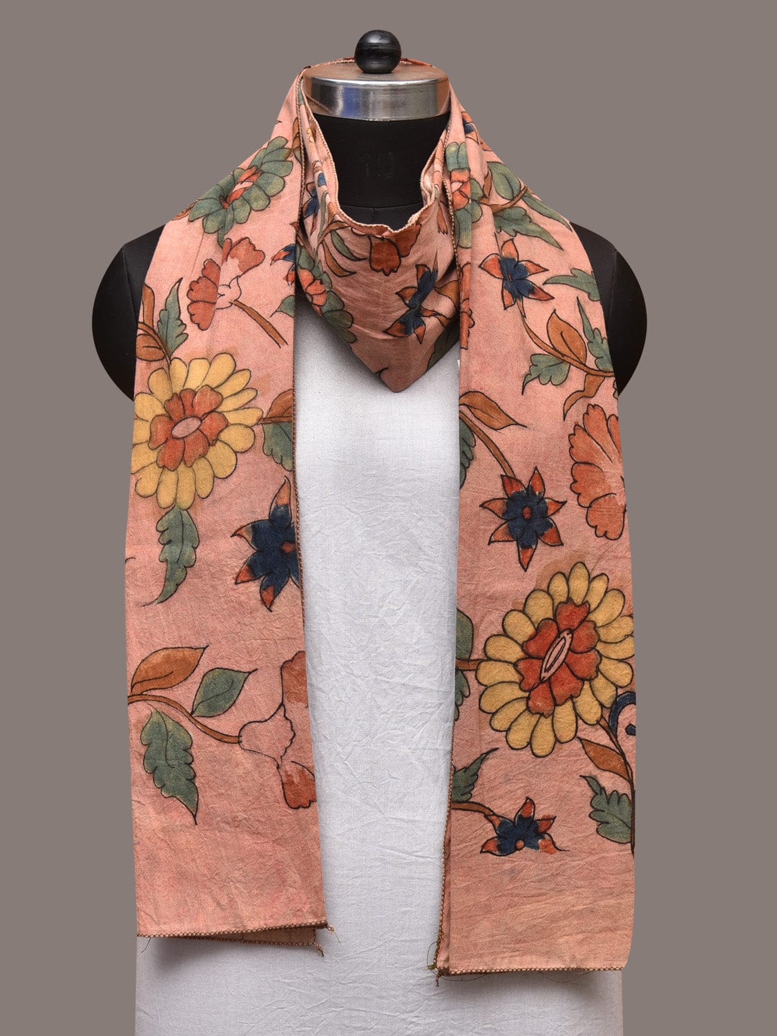 Buy Peach Kalamkari Hand Painted Sico Stole with Floral Design - Global ...