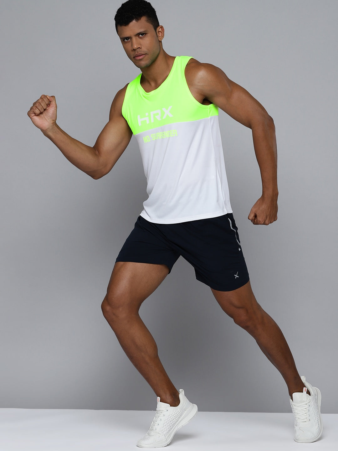 HRX by Hrithik Roshan Colourblocked Rapid-Dry Antimicrobial Training T ...