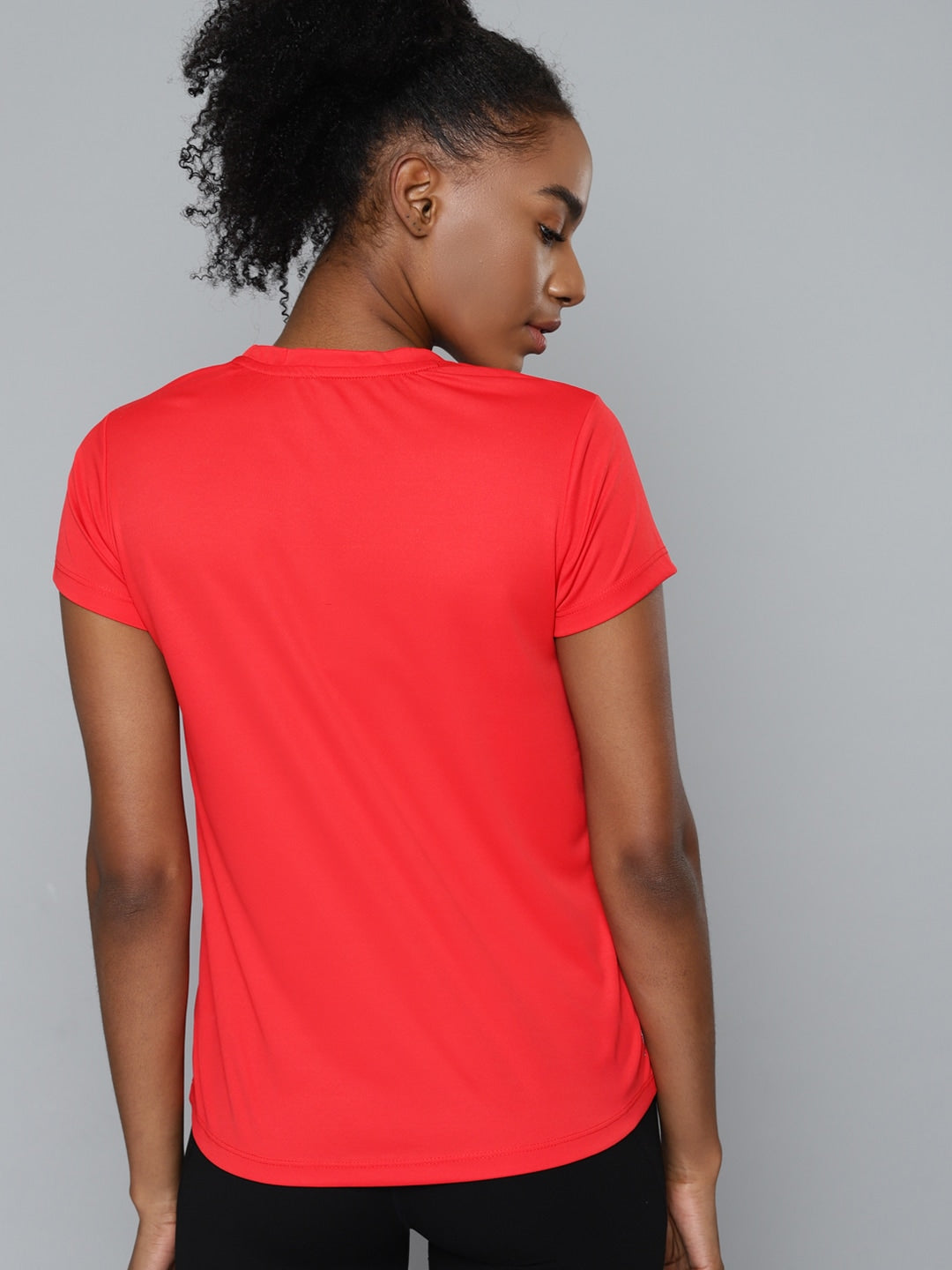 HRX By Hrithik Roshan Training Women Formula Red Rapid-Dry Brand Carrier Tshirt - Distacart