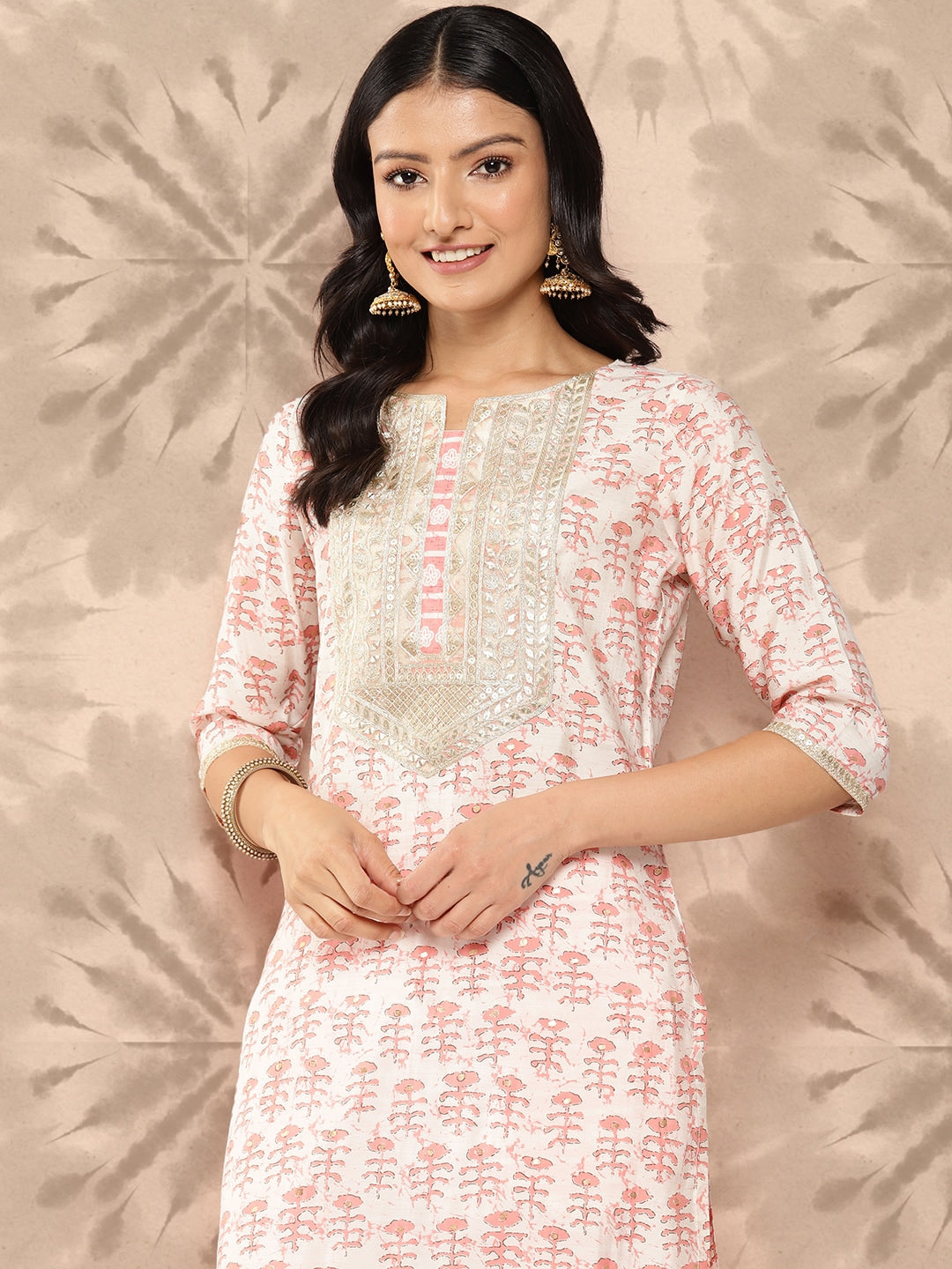 Libas Women Peach-Coloured Floral Printed Gotta Patti Pure Silk Kurta ...