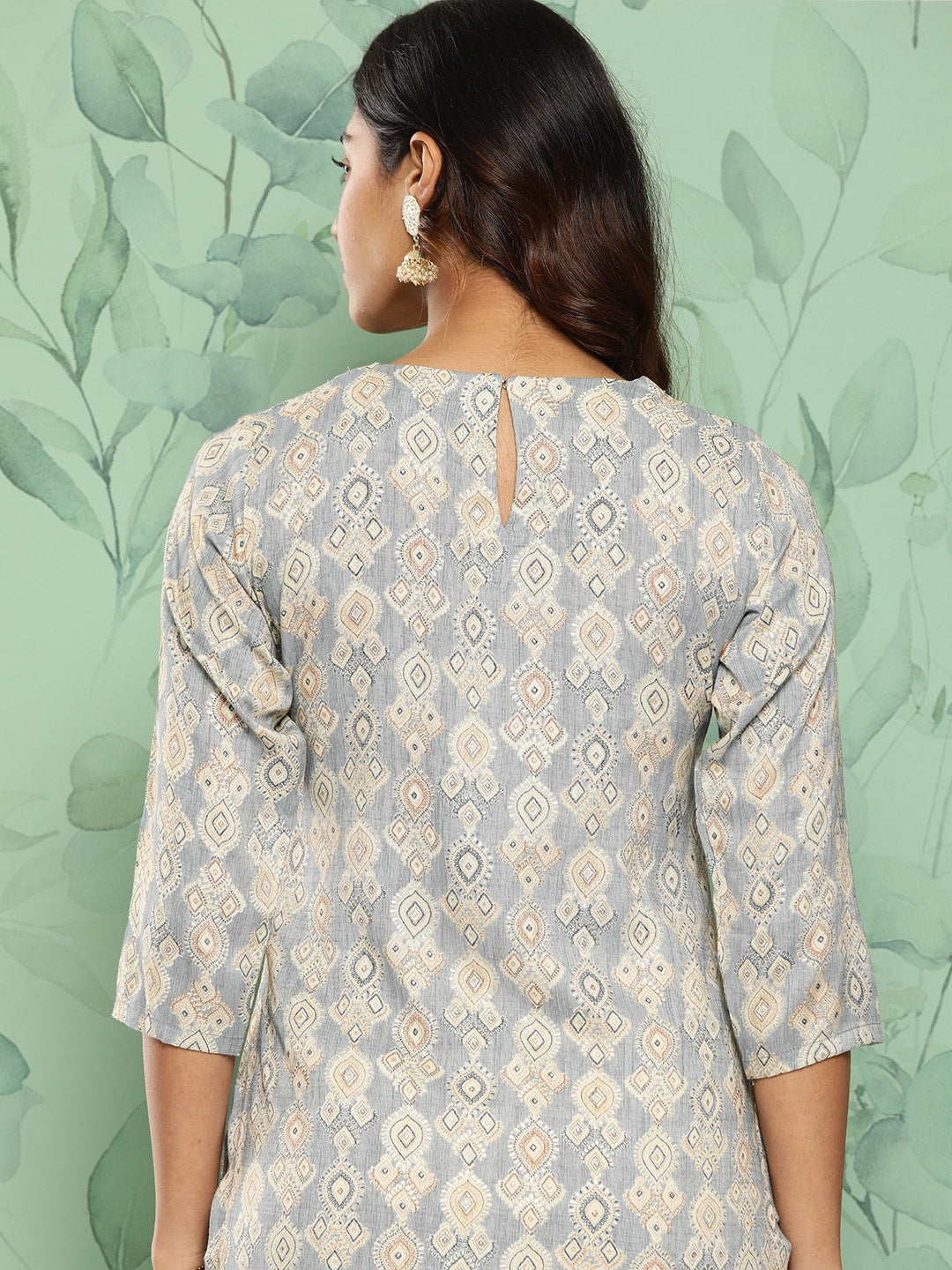 Libas Women Ethnic Motifs Zari Yoke Design Kurta